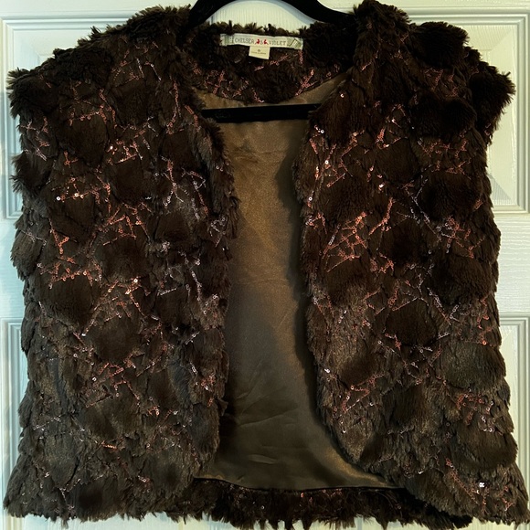 Chelsea & Violet | Jackets & Coats | Chelsea Violet Vest | Poshmark